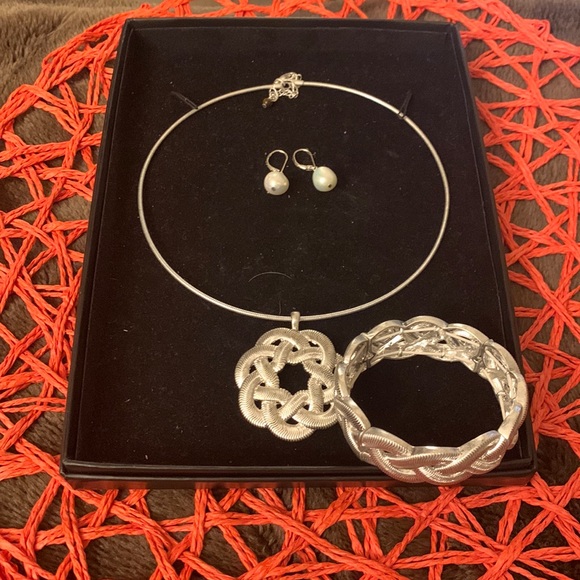 Chaps | Jewelry | Chaps Ralph Lauren Silver Necklace And Bracelet Set ...